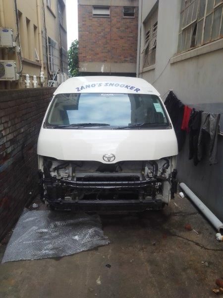 TOYOTA QUANTUM salvage damaged cars for sale page